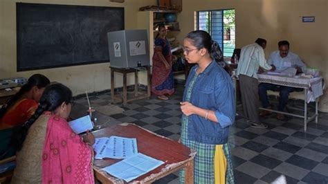 Karnataka Assembly Polls 6569 Voter Turnout Recorded Till 5 Pm