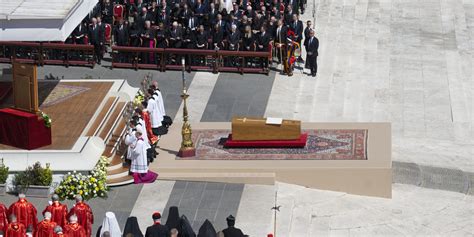 Requeim Mass Of Pope Francis In Pictures The Catholic Beat