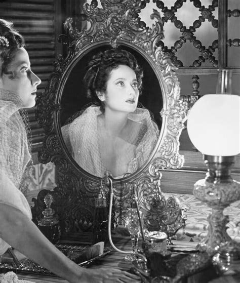 Merle Oberon Biography Merle Oberon Person National Portrait