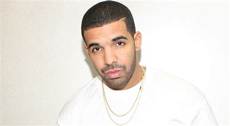 The Upoli Awards Drake Winner Of The 20162017 Mtv Music Award
