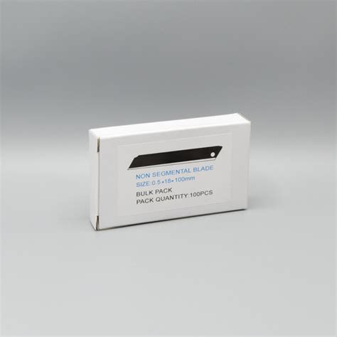 Non Segmented Blades 18mm 100s Winbond