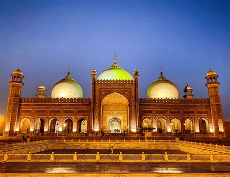 Badshahi Mosque Lahore Night View