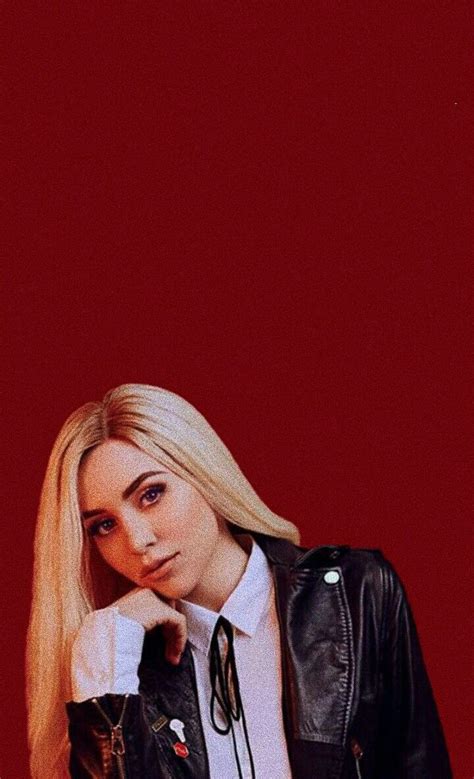 Ava Max Wallpaper1 Cantores Capas De álbuns Fotos