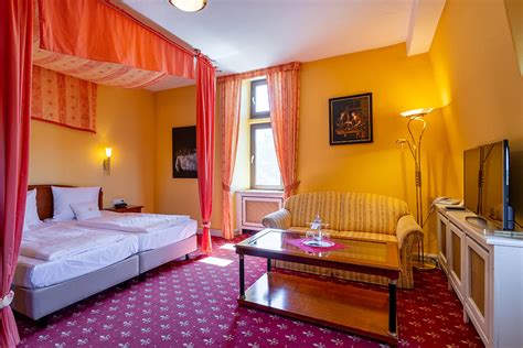 Burghotel Staufenberg 4 Sterne Hotel In Hessen