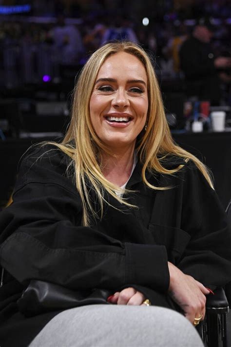 Adele Battling Fungal Skin Infection After Sitting In Sweat