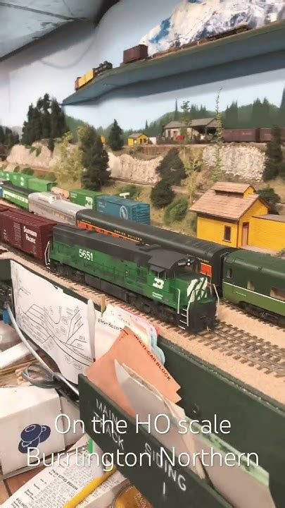 Bn U28c Departing Everetts Bayside Yard After Brians Makeover Youtube