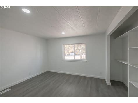 Josselyn Toscano Added A New Photo Josselyn Toscano