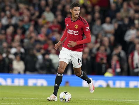 Mercato Manchester United Deux Pistes Se Précisent Pour Varane