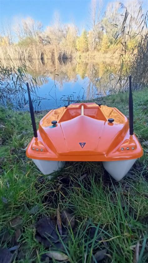 Profesjonalne łodzie Zanętowe Hybridboat Pl