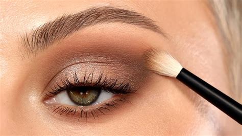 Easy Makeup For Brown Eyes Step By Saubhaya Makeup
