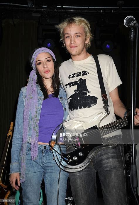 Pictures Of Aesha Waks