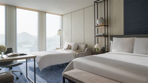 Four Seasons Hotels And Resorts Luxury Hotels Four Seasons