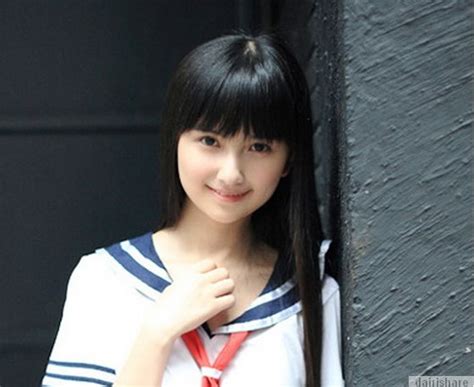 Wanita Cantik Ini Tampak Belasan Tahun Lebih Muda Dari Usianya