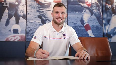 Te Daniel Bellinger Signs Rookie Contract