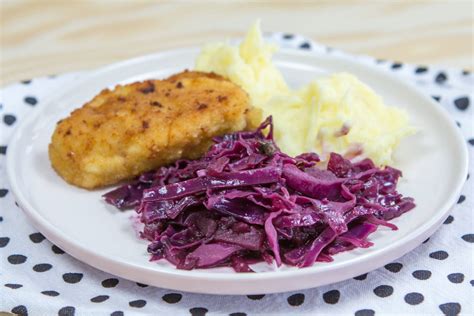 Recept Dušeno Rdeče Zelje Moji Recepti