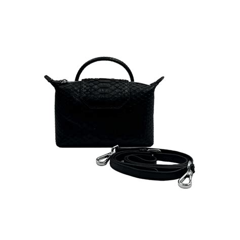 Sarine The Legendary Exotic Skin Since1937