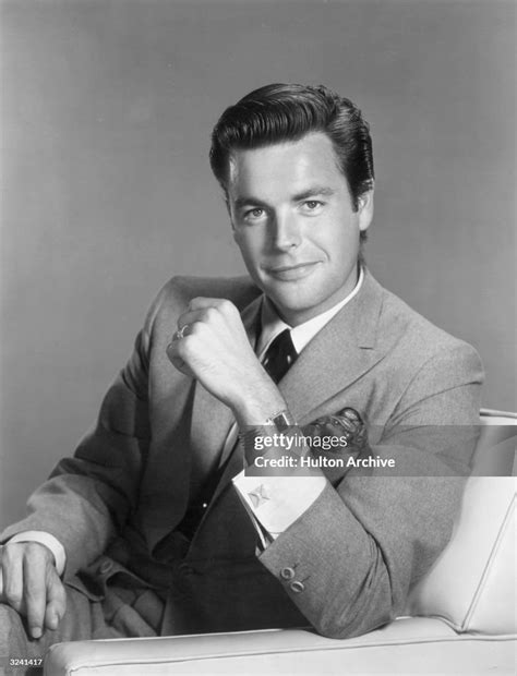 American Actor Robert Wagner Wearing A Suit And Tie With A Pocket
