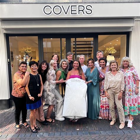 Melanie Get S Married Covers Bridal Couture