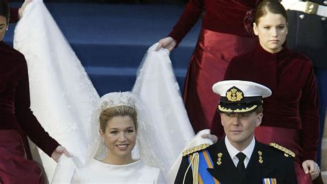 34 Fotos De La Vida Y La Historia Familiar De Máxima Zorreguieta Y Su