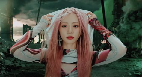 [dreamcatcher] “vision” Music Video Mina Chung