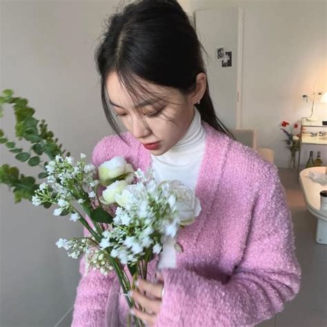 유정 Yud • Threads Say More