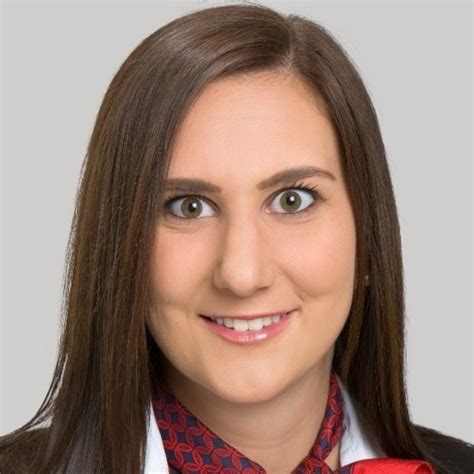 Sarah Darinka Brander Anlageberaterin Appenzeller Kantonalbank Xing