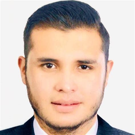 johan enrique fajardo martinez director de licitaciones proad s a s