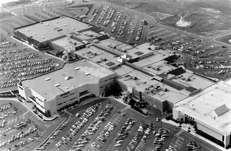Gwinnett Places First General Manager Sees Big Decision For Mall