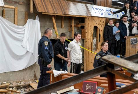Secret Tunnel In Nyc Synagogue Leads To Brawl Between Police And Worshippers Court Tv