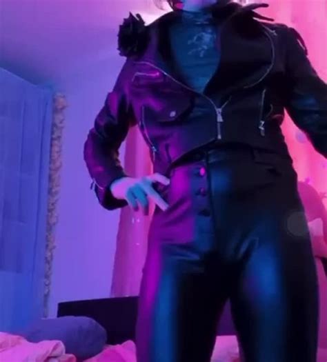 Wonna Go Down With Me💦🍆 Tumbex