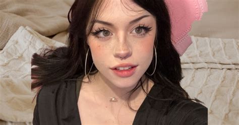 Hannah Owo Reddit Career Relationship Age Bio Photos