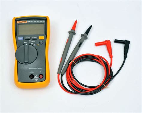 Fluke 113 Multimeter Messgerät Voltmeter Ohmmeter Gebraucht In