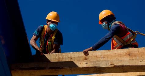 La Pandemia Redujo A Menos De 7 Horas El Promedio De La Jornada Laboral Qué Rubros Trabajan 4 Y