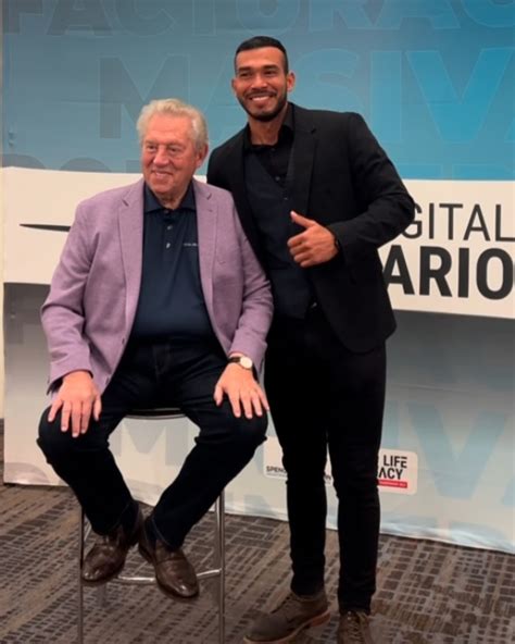 Eldred Leon Experto En Ventas Mentalidad Liderazgo Leoneldred