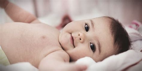 Cuidado Esencial Piel De Bebé Sana