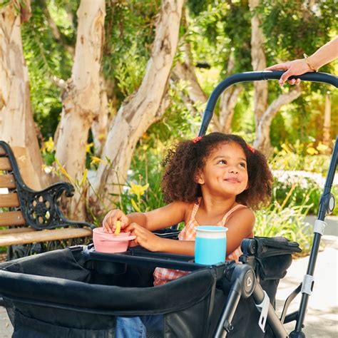Ultra Lite Stroller Wagon Munchkin