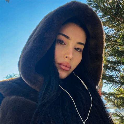 The Wizard Liz Podcastai