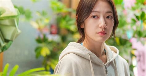 박신혜 복귀작 ‘닥터슬럼프 넷플릭스 1위 찍고 순항