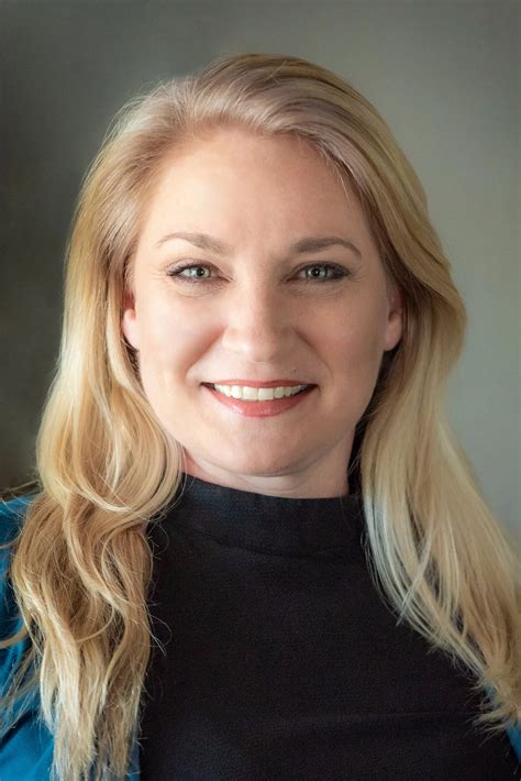 About Leslie — Leslie K Rogers Lmbt