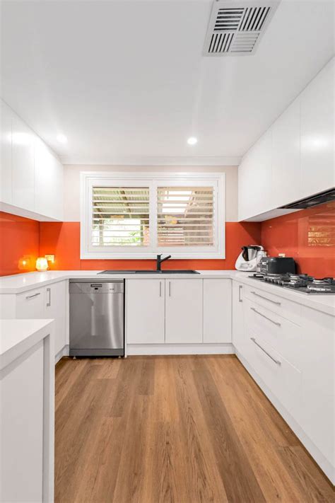36 Orange Backsplash Ideas Joyful Orange Designs White Modern