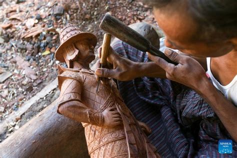Feature Whats Behind Sculptors Exodus From Myanmars Woodcraft