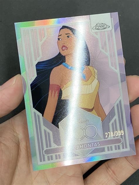 【十元拍卖】2023 Topps Chrome Disney 迪士尼100周年 Pocahontas 宝嘉康蒂公主 399编 粉折 折射 卡品如图【三石】 卡淘