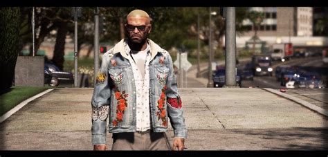 Gucci Denim Jacket V10 скачать для Gta 5