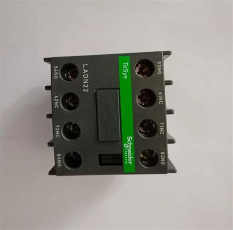 Schneider Ladn22 Limit Switch Spdt 240 Vac At ₹ 800piece In