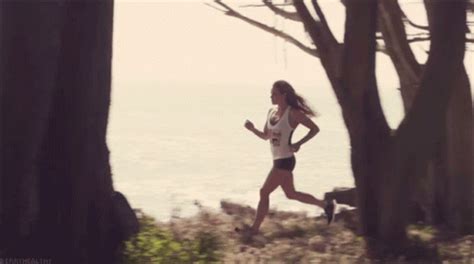 Running  Running Discover And Share S