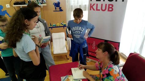 Fiala Borcsa A Mezőkövesd Városi Könyvtárban