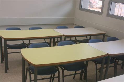 כיתה שולחן ענן ביהס מעוף באר שבע א ד מירז תעשיות בעמ