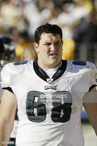 Guard Steve Sciullo Of The Philadelphia Eagles During A Game Against