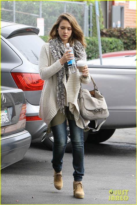 Jessica Alba Suing Belly Bandit For 1 Million Photo 2591782 Jessica