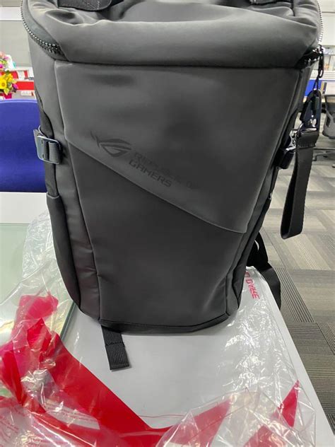 Asus ROG Ranger BP2701 Backpack for 17” laptop, Computers & Tech, Parts ...
